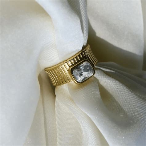 Buy Online Best Quality Jewelry Zalika Women
