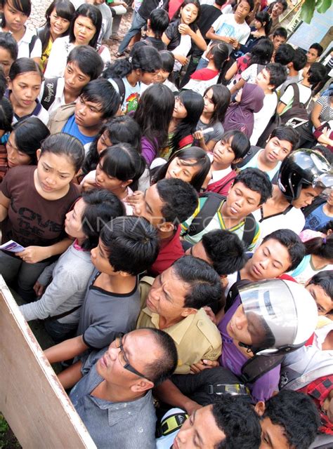 Penerimaan Siswa Baru Antara Foto