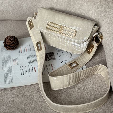 کیف دوشی مدل سیران