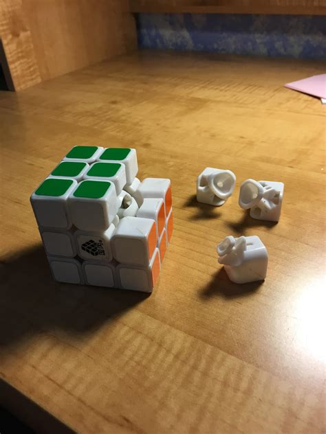 Can Anyone Identify This Cube Cubers