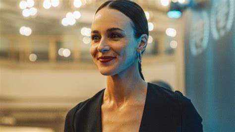 8 лучших сериалов с Анной Снаткиной список проектов где актриса демонстрирует свои таланты