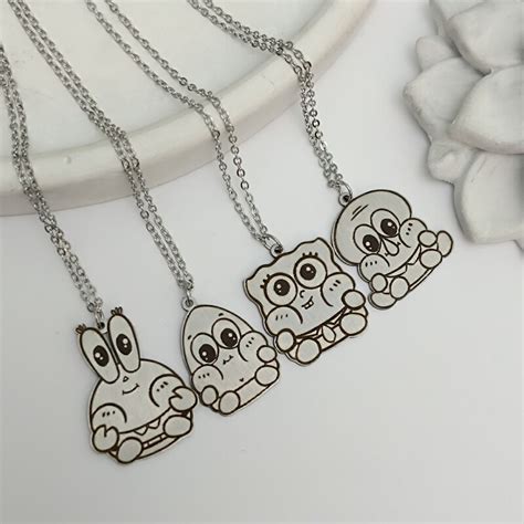خرید و قیمت گردنبند ست دوستی چهار نفره باب اسفنجی پاتریک اختاپوس خرچنگ استیل درجه یک رنگ ثابت از