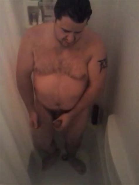 Gordito En La Ducha Video 2