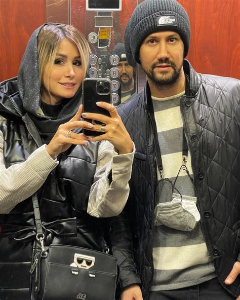 قاب عروس خواهر شوهری همسر و خواهر شاهرخ استخری