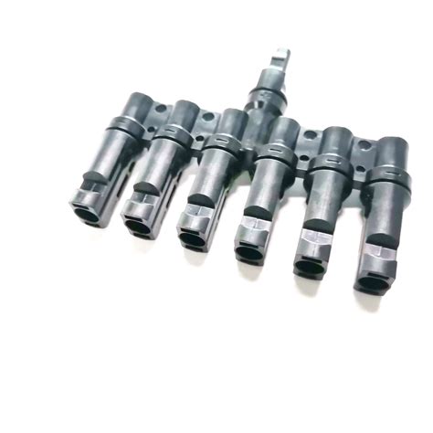 Black Mc4 Splitter Connector Solar Panels 6 To 1 In Parallel Connecting For Photovoltaic System