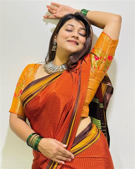 Sayali Kulkarni Rsareebeauties
