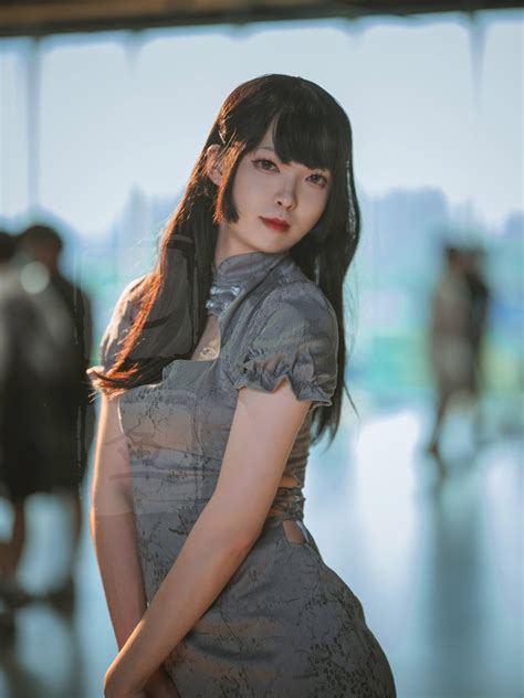 菲菲飞鱼 On Twitter 盆骨前倾的姿势若干 旗袍 伪娘 男の娘