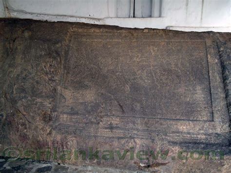 දඹුලු විහාරයේ සිතුවම්