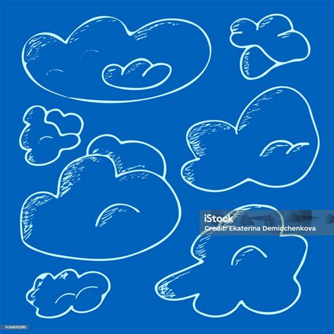 파란색 배경에 구름의 손으로 그린 윤곽선 컬렉션 격리된 벡터 요소 낙서 스타일의 양식화 된 흰 구름 스티커 장식 엽서 배지를위한 등고선 그리기 개념에 대한 스톡 벡터 아트
