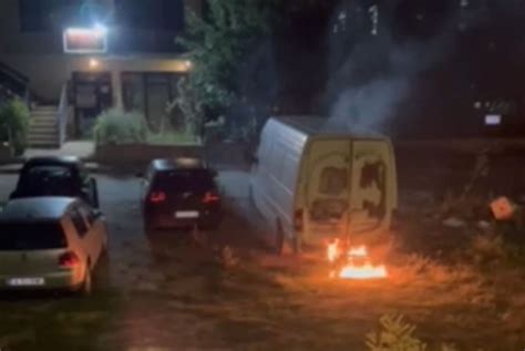 Возило се запали на булевар „Македонија“ во Делчево Сител Телевизија