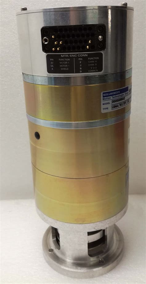 Varian E1000 イオン注入装置＆モニターの中古品をcaeから購入する Cae