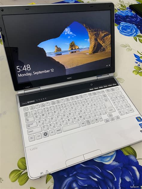 Laptop nhật thương hiệu NEC core i7 chip QM chuyên game làm việc nặng 5giay