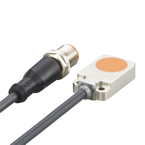 IQ Inductive Sensor With IO Link Ifm