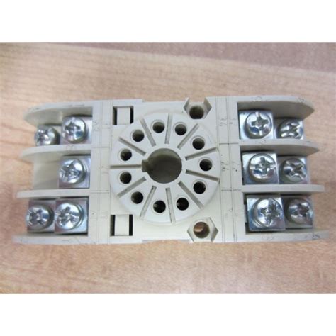 11 Terminal Relay Socket New No Box Mara Industrial