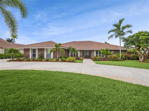 469 Glenbrook Dr Lake Worth Fl 33462