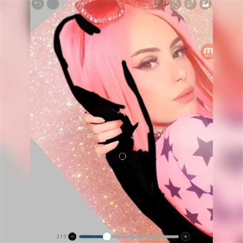 Leah Ashe With Hot Pink Hair Youtube