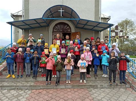 «Книга в подарунок 2021 книги для недільних шкіл Благодійний фонд Фавор