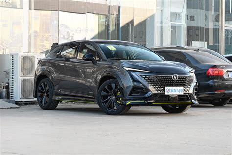 【长安uni T运动版 1 5t 双离合尊贵型侧前45度车头向右水平图片 汽车图片大全】 易车