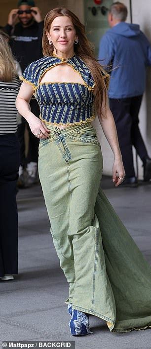 Ellie Goulding Flash Underwear