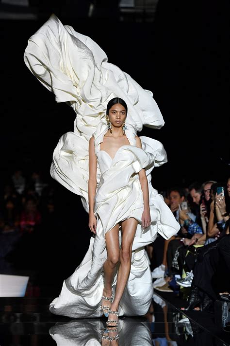 Paris Fashion Week 2023 Il Calendario Delle Sfilate E Gli Eventi Dal 26 Settembre Al 4 Ottobre