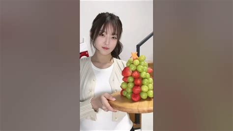 먹을 수 있는 크리스마스 트리 만들기 🥕🍎🍇🍓🎄 Youtube