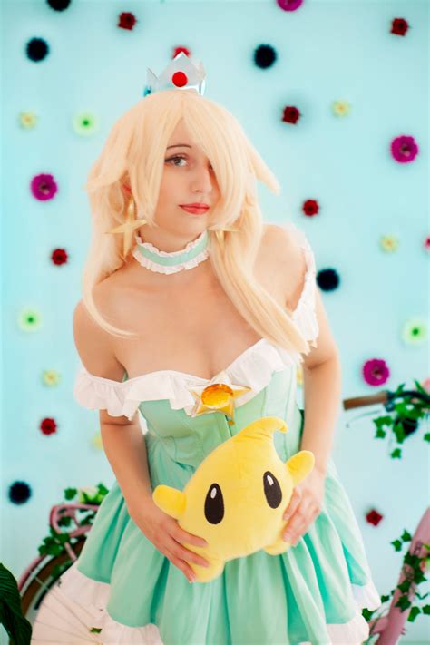 Princess Rosalina Cosplay By Marthcosplayart On Deviantart