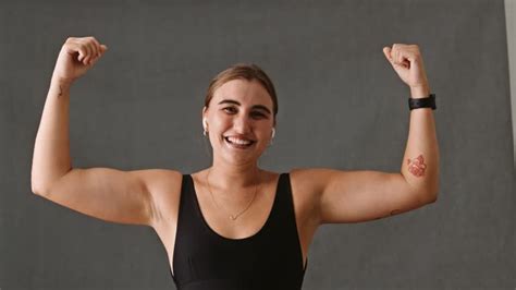 1 000 Female Bicep Flexing Stock Videos And Royalty Free Footage Istock