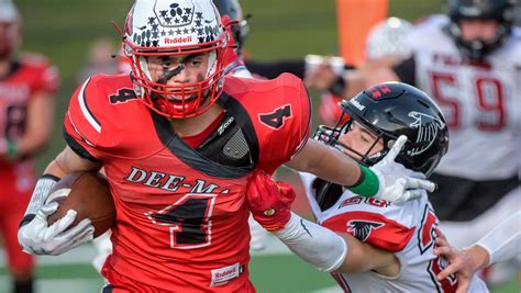 Dee Mack Footballs Swiss Army Knife Versatile Star Tyce Albritton