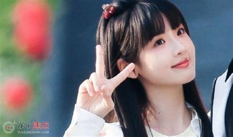 难哄郑可佳谁演的娱乐焦点网