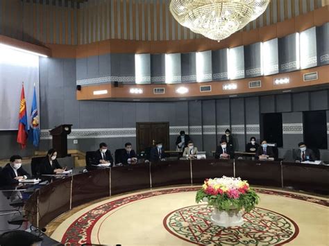 СЕХ АН ын хоёр нэр дэвшигчийн баримт бичгийг нягталж нэгийг нь бүртгэнэ