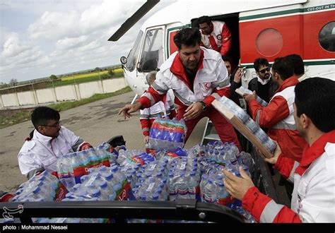 امدادرسانی هلال احمر به بیش از 800 خانوار سیل زده استان کرمان تسنیم