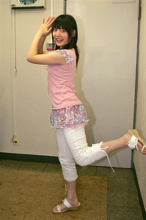 Kana Hanazawa S Feet I Piedi Di Kana Hanazawa Page Celebrities Feet