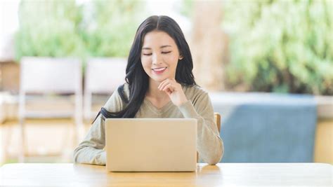 Cara Ganti Wallpaper Laptop Windows Dan Macbook