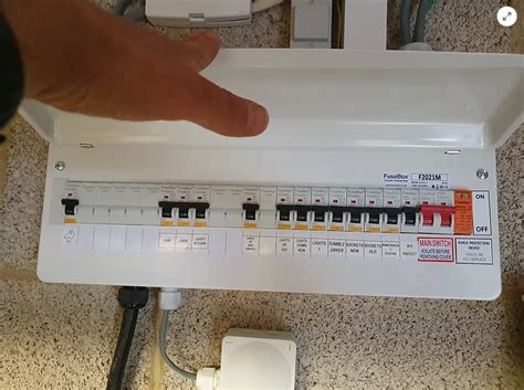 Whats The Best Fuse Box For My House Also Known As A Consumer Unit Electrician In Swindon