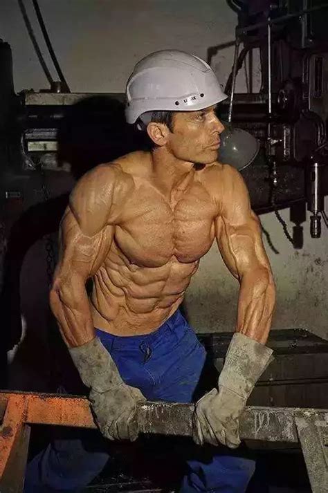 10大健身界之最！看到中国大爷真的跪了肌肉