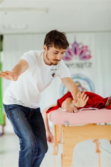 Man Body Massage Man Body Massage Hd Photos Download The Best Free Man