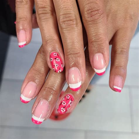 30 Trending Flower Nail Designs For Every Season Sweet Money Bee