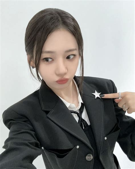 더쿠 베몬 로라 파리타 아사 대존예
