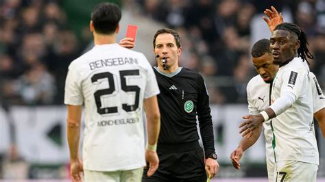 الدوري الألماني عقوبة قاسية ضد بن سبعيني بعد إهانة حكم