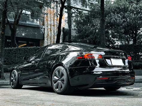 特斯拉 S3xy 全到齊！udrive 租車 2023 新款 Model S 試駕 Teslaguru