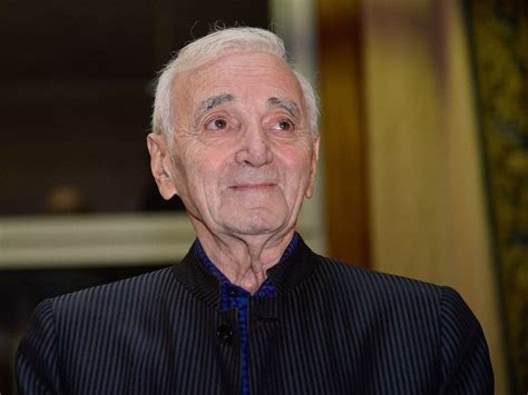 Tahar Rahim En Charles Aznavour Pour Son Biopic Mischa Le Fils Du