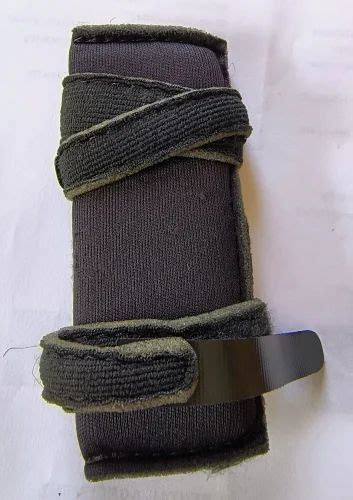 Black Iv Splint Size M At ₹ 250piece In Bengaluru Id 2854190586797