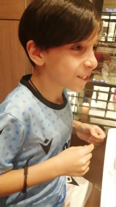 როცა 4 ბურგერი უკვე ჭამე🍔🍟 Youtube