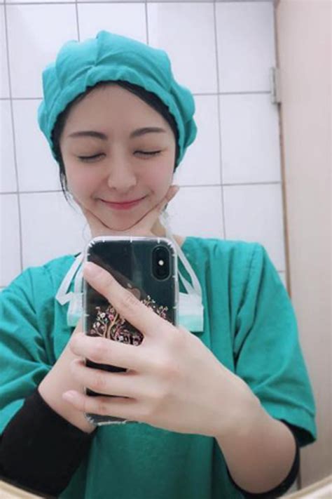Nữ Y Tá Không Cần Tiêm Thuốc Tê Cũng Khiến Bệnh Nhân Chết Mê Vì Quá