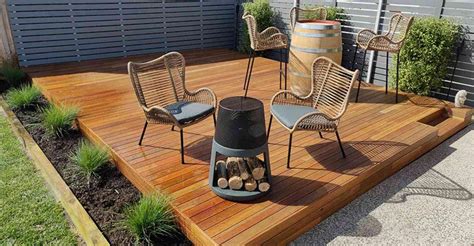 Building A Floating Deck With Composite Decking