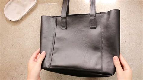 20 Beautiful Leather Purse Patterns You Can Use For Multiple Purposes Eharrisgallery