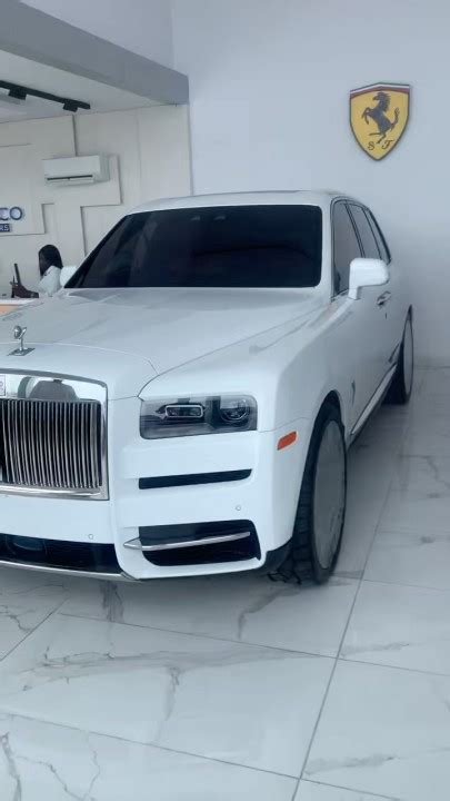 Video Soneye Omojuwon On Linkedin New Client Gave Me A Tour Of His Cars For Sale