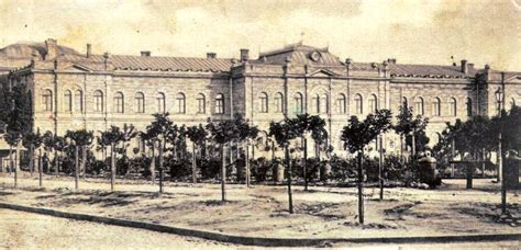 Росіяни зруйнували історичний Миколаївський ліцей імені Миколи Аркаса