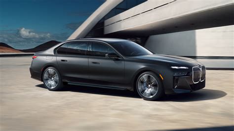 Bmw I Detroit Luxury Sedan Bmw Of Bloomfield Hills Dealership