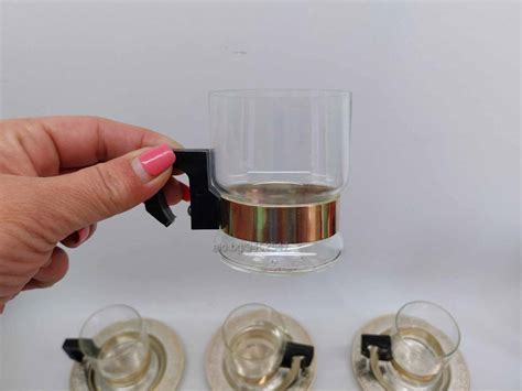 6 огнеупорни стъклени чашки за кафе и 6 алуминиеви чинийки от СССР 80те години Съдове